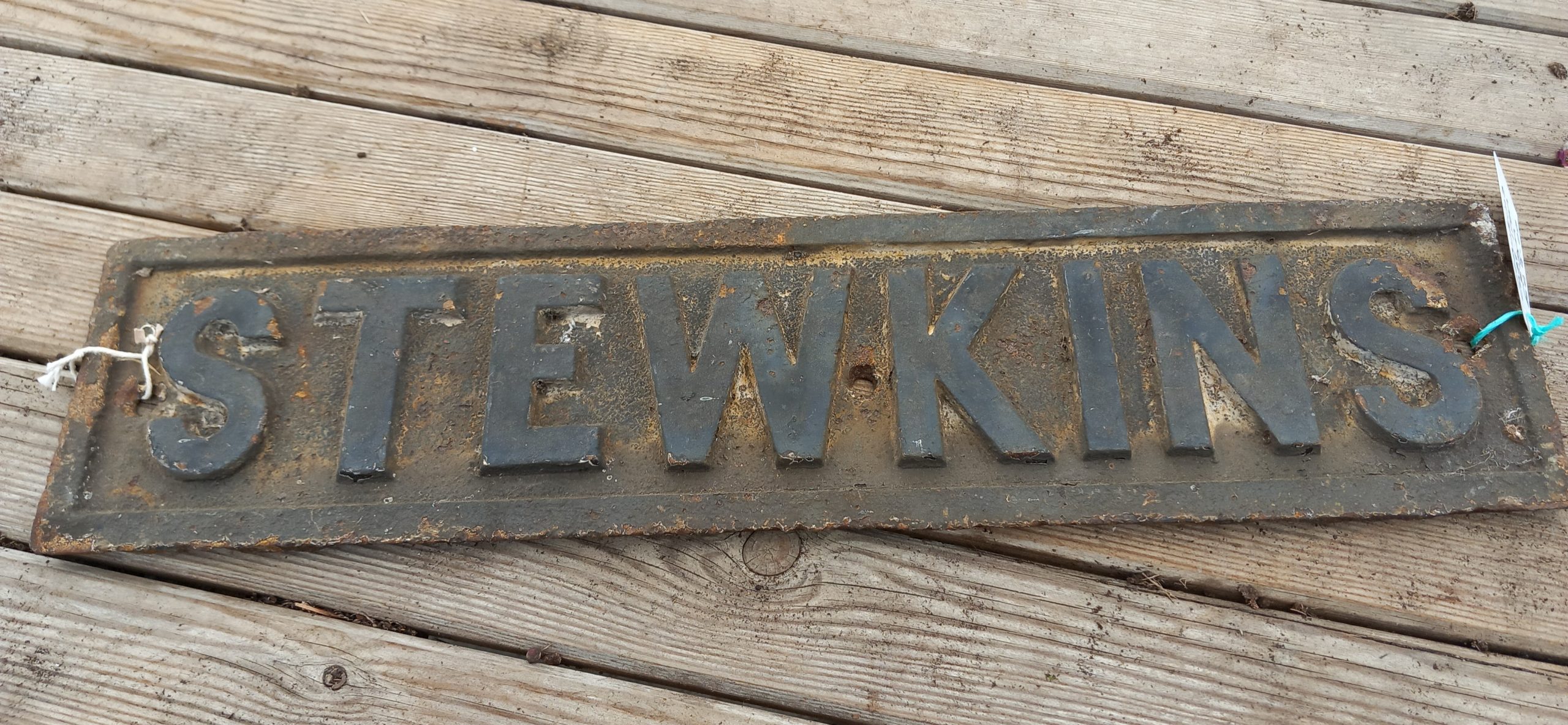 Stewkins sign | Woodside Garden